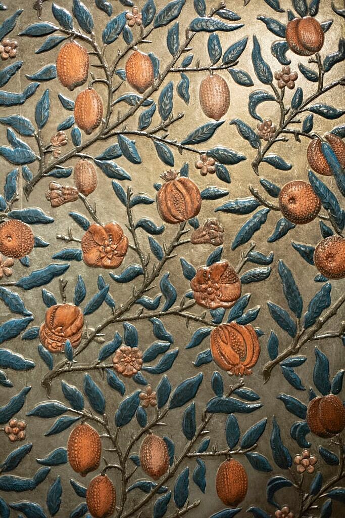 lincrusta wallpaper uk